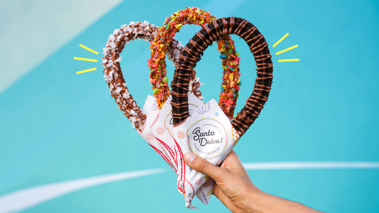 Contacto - Santo Dulce Churros! In Miami